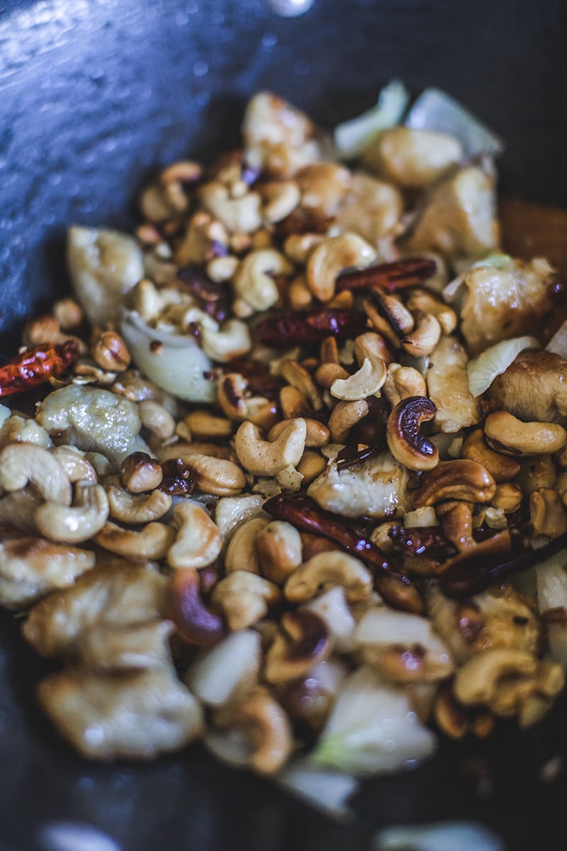 Easy Cashew Chicken Recipe - Simply Suwanee