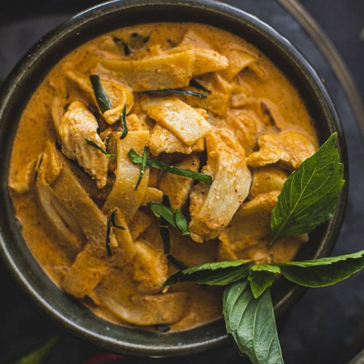 Authentic Thai Red Curry Recipe - Simply Suwanee