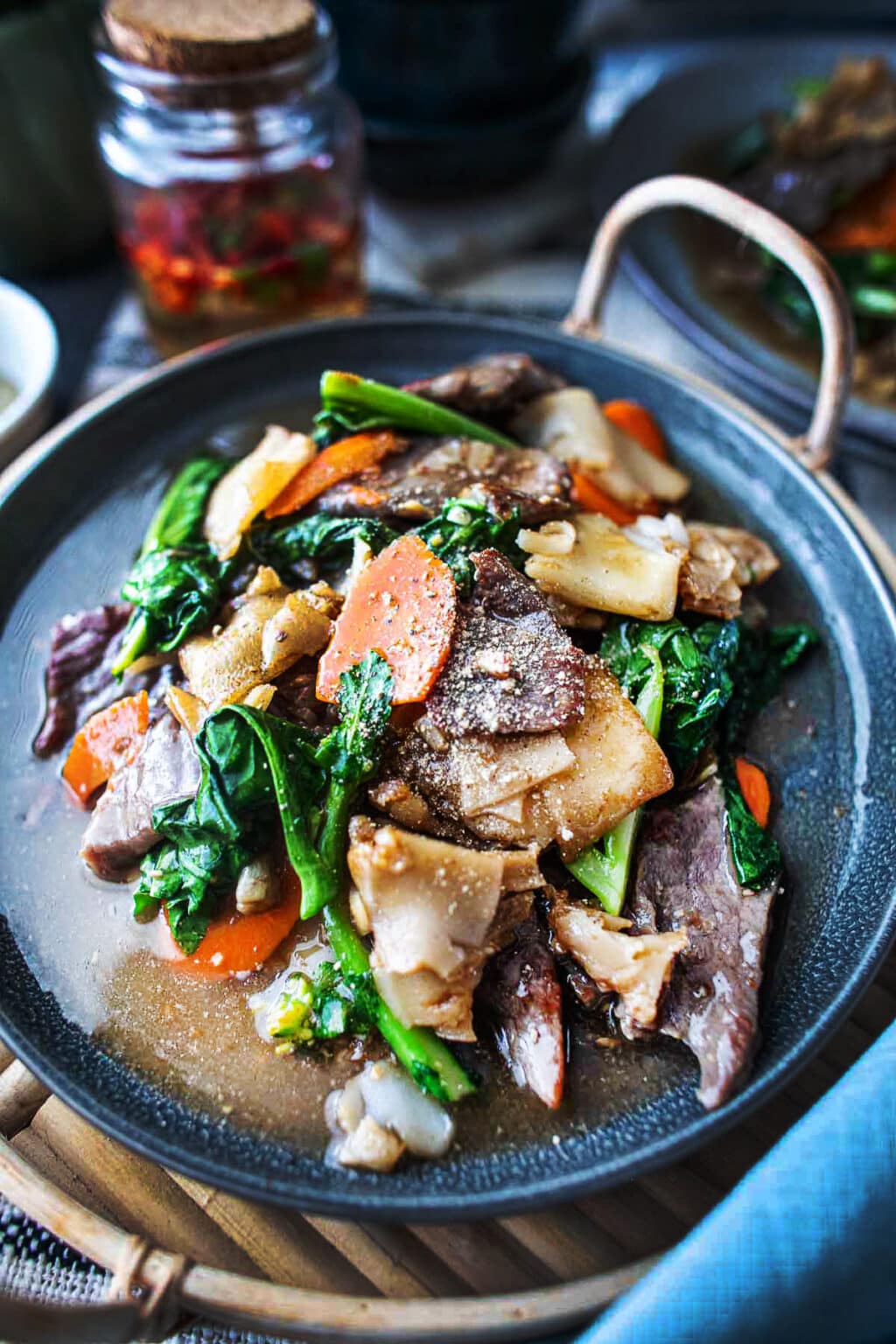 Rad Na Thai Wide Noodles with Gravy - Simply Suwanee