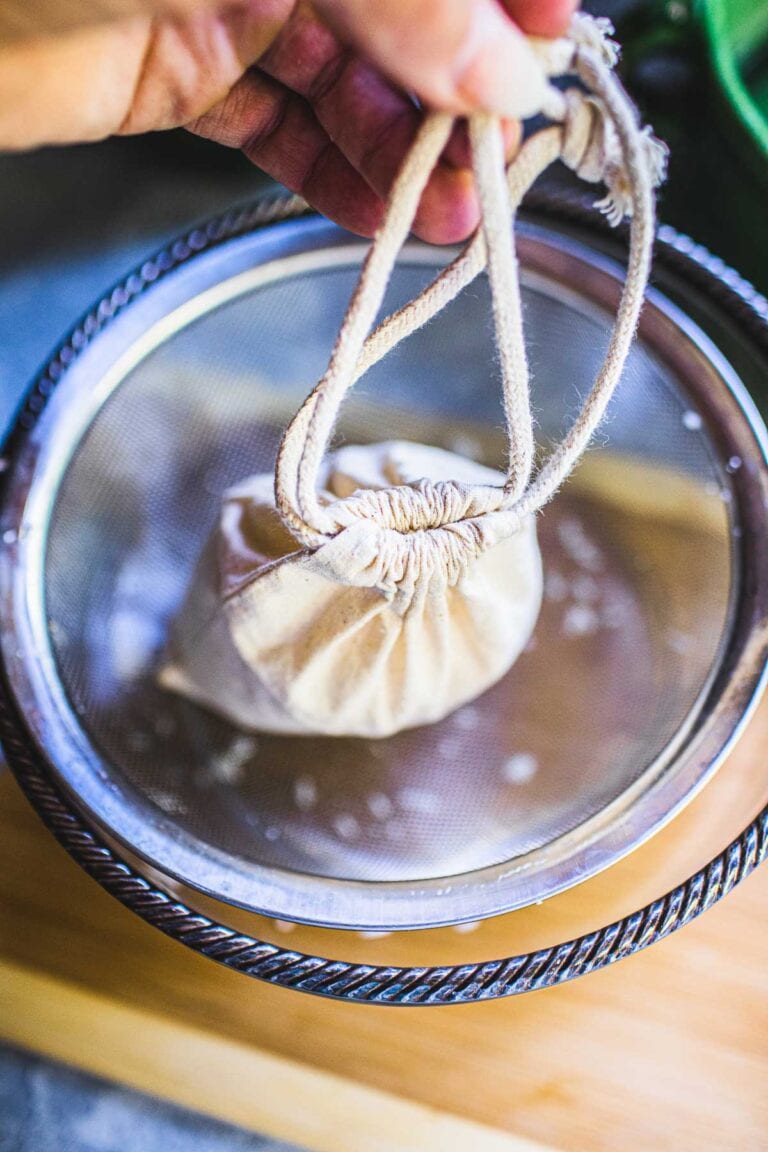 Thai Pickled Mustard Greens (Pak Gad Dong) - Simply Suwanee