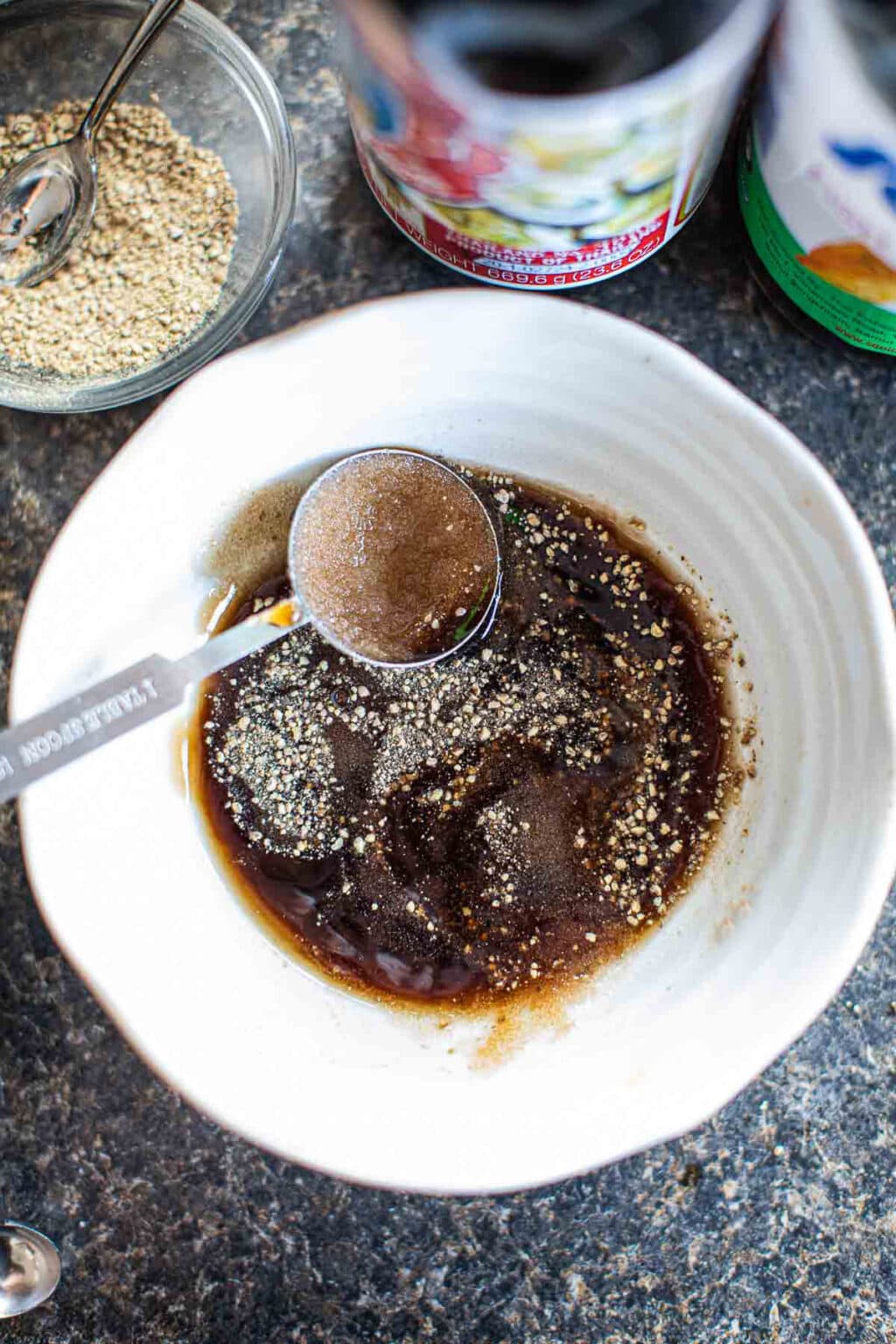 Easy Thai Chicken and Ginger Stir-Fry (Gai Pad Khing) - Simply Suwanee