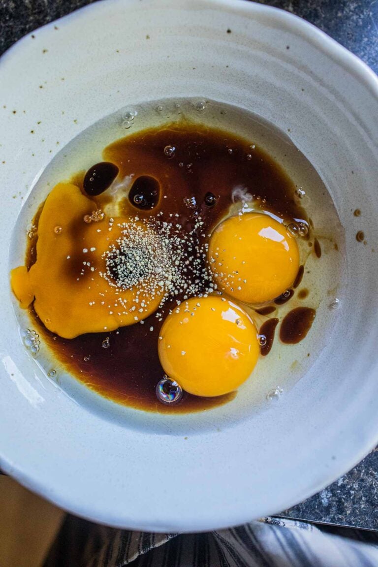 Khao Jee Grilled Sticky Rice Patties with Eggs - Simply Suwanee