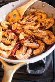 Tiger Shrimp (Prawns) in Thai Tamarind Sauce - Simply Suwanee