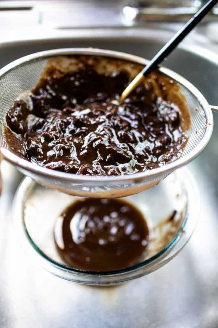 How to Make Tamarind Paste from Pulp - Simply Suwanee