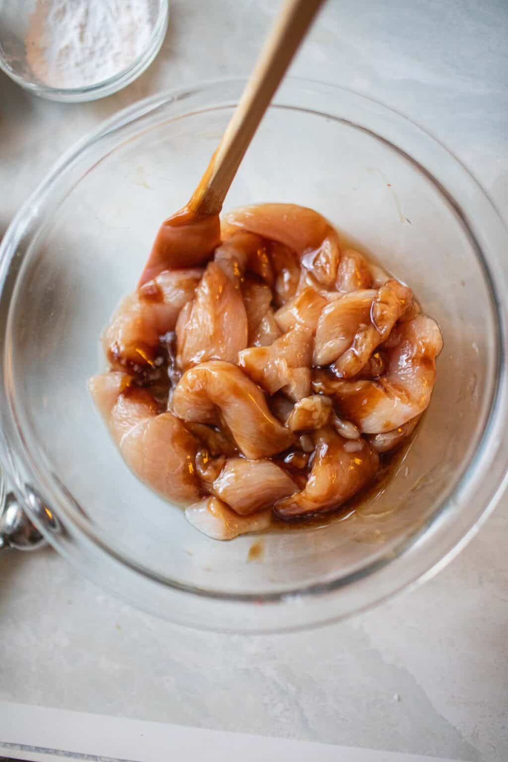 Thai Swimming Rama (Chicken with Peanut Sauce and Spinach) - Simply Suwanee