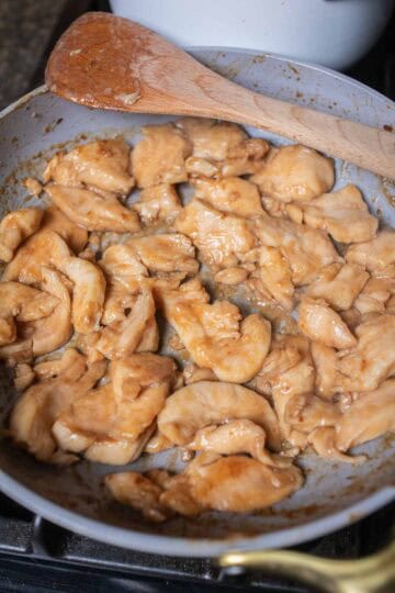 Thai Swimming Rama (Chicken with Peanut Sauce and Spinach) - Simply Suwanee