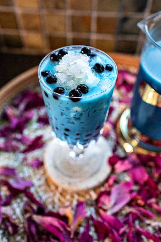 Blue Milk Tea Recipe with Boba - Simply Suwanee