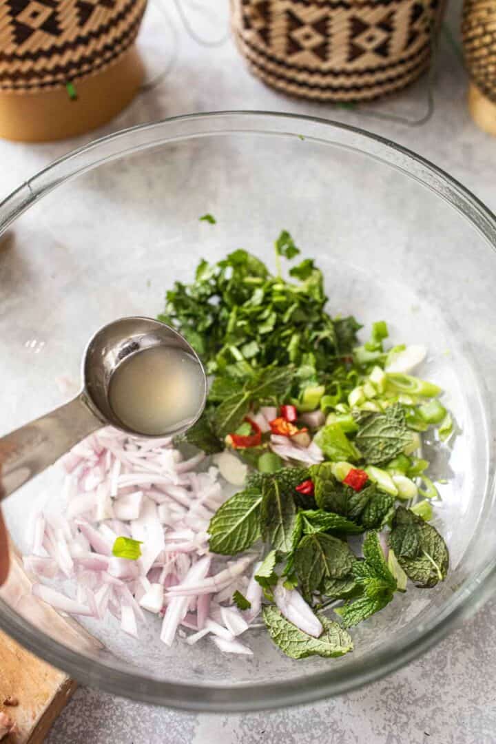 Authentic Thai Beef Larb Recipe - Simply Suwanee