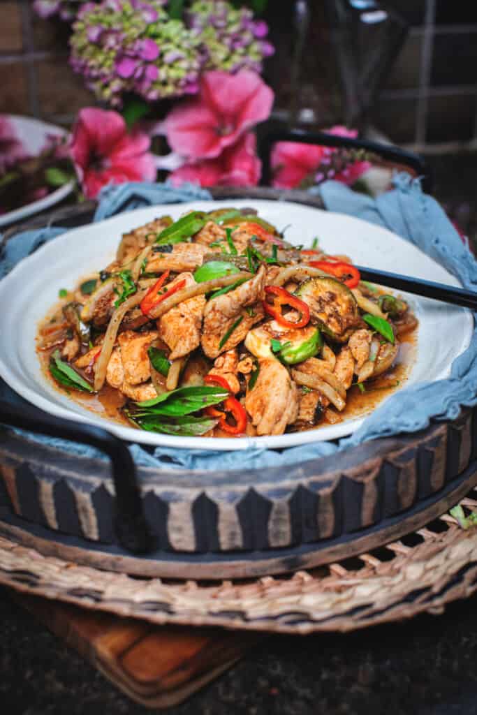 Pad Ped Gai (Thai Spicy Chicken Stir-Fry) - Simply Suwanee