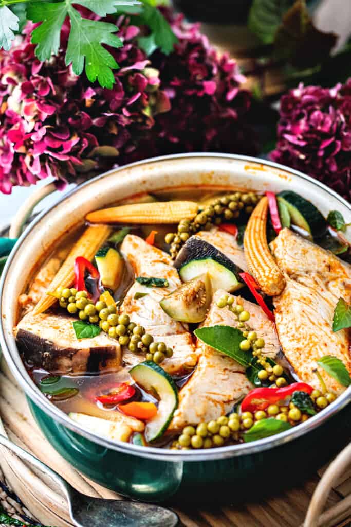 Thai Jungle Curry Recipe With Fish (Gaeng Pa) - Simply Suwanee