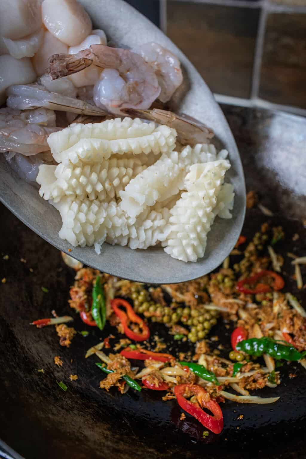 Pad Cha Talay (Thai Spicy Seafood Stir Fry Recipe) - Simply Suwanee