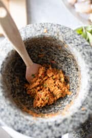 Pad Cha Talay (Thai Spicy Seafood Stir Fry Recipe) - Simply Suwanee