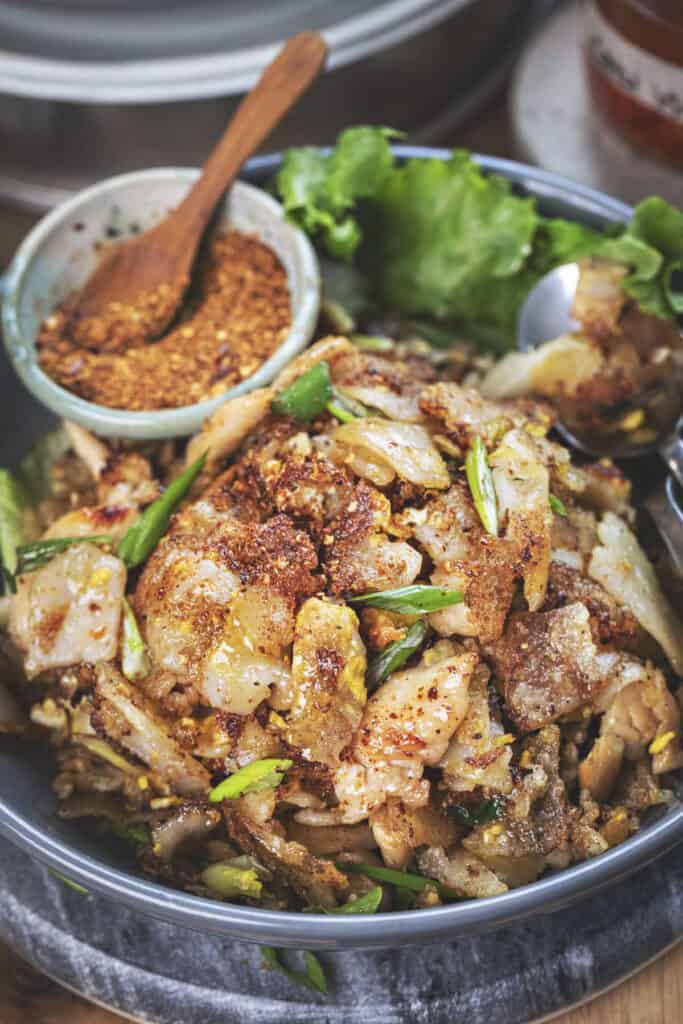 Kuay Tiew Kua Gai Thai Rice Noodles with Chicken - Simply Suwanee