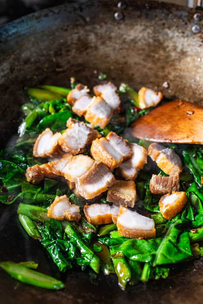 Kana Moo Grob (Chinese Broccoli w/ Crispy Pork Belly - Simply Suwanee