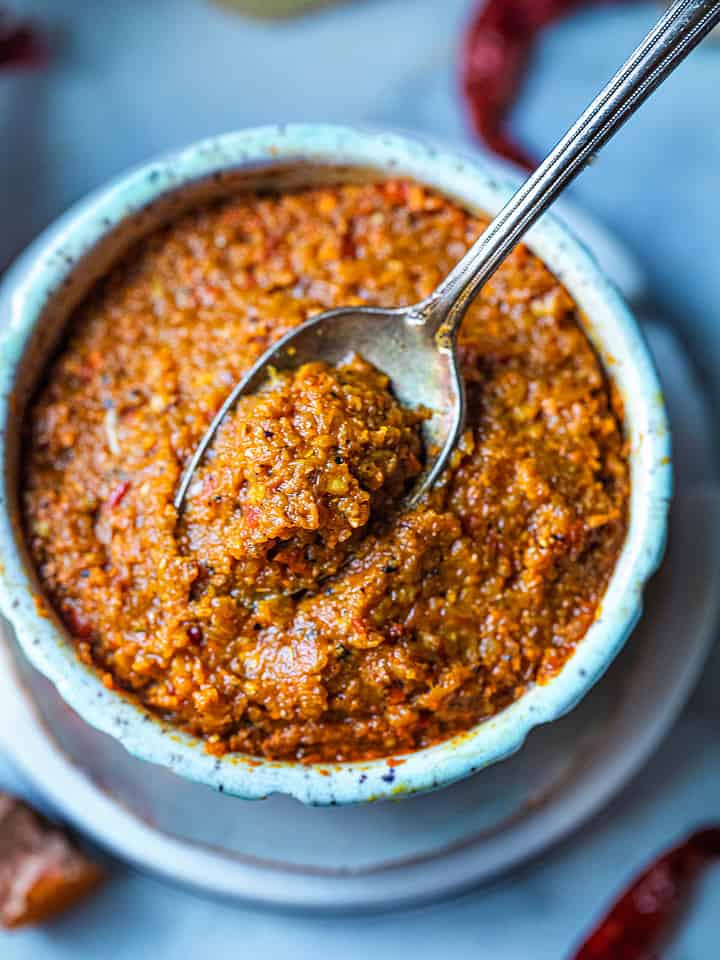 Authentic Thai Tom Kha Paste Recipe - Simply Suwanee