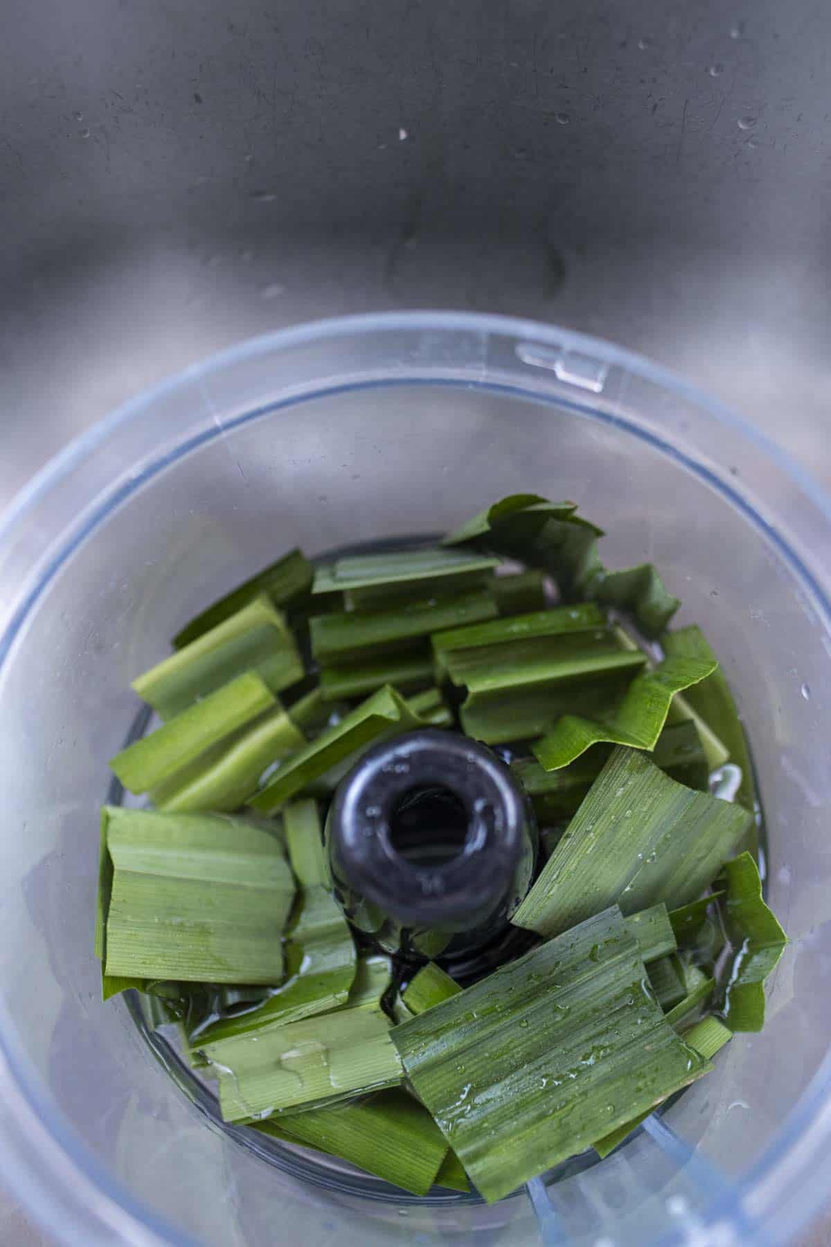 Easy Pandan Rice (with Thai Jasmine Rice) - Simply Suwanee