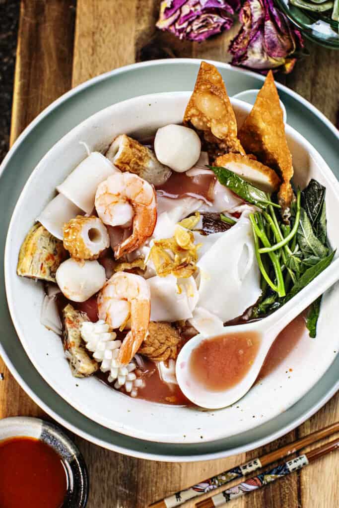 Yen Ta Fo Thai Pink Soup - Simply Suwanee