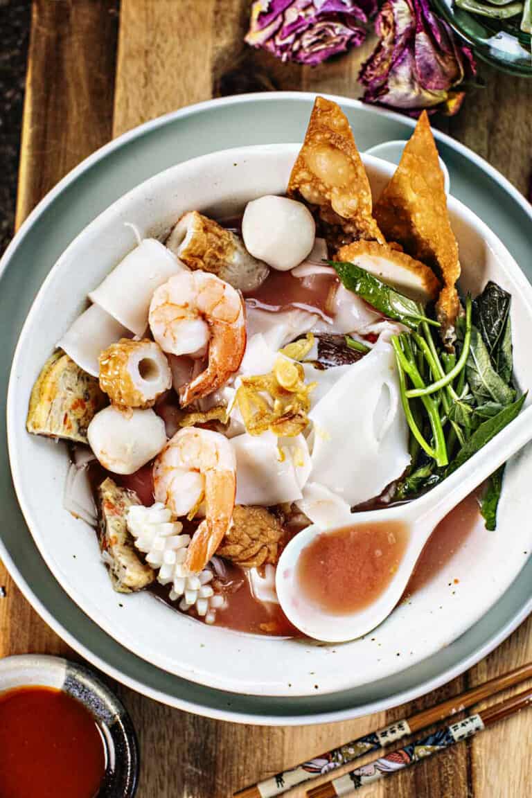 Yen Ta Fo Thai Pink Soup - Simply Suwanee