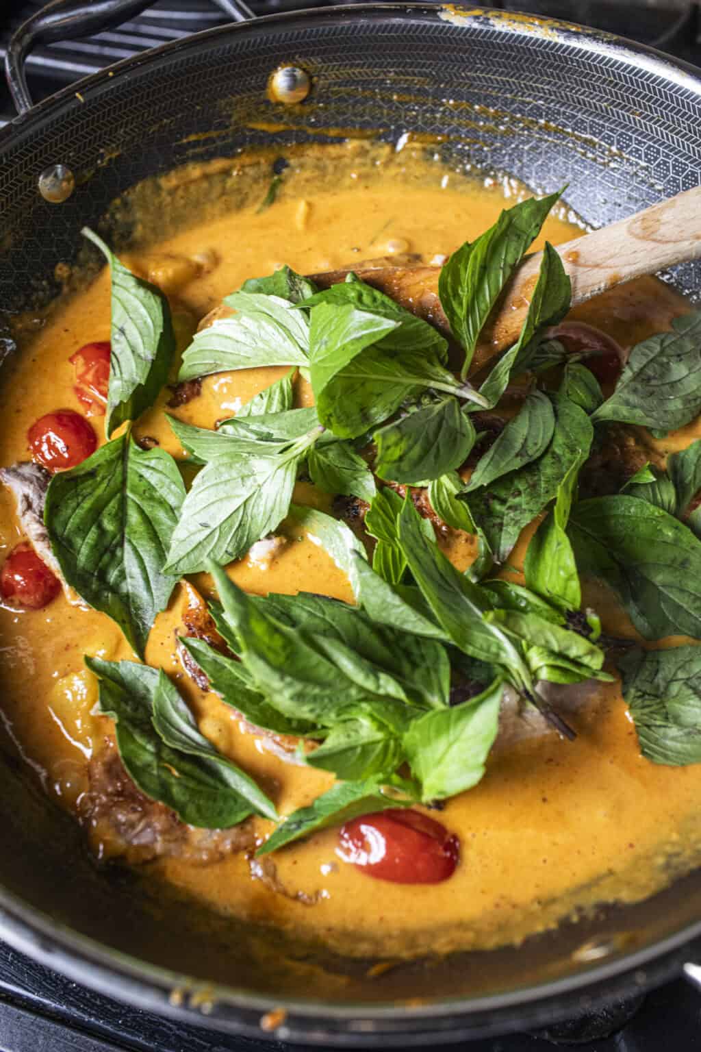 Thai Roasted Duck Curry with Pineapple - Simply Suwanee