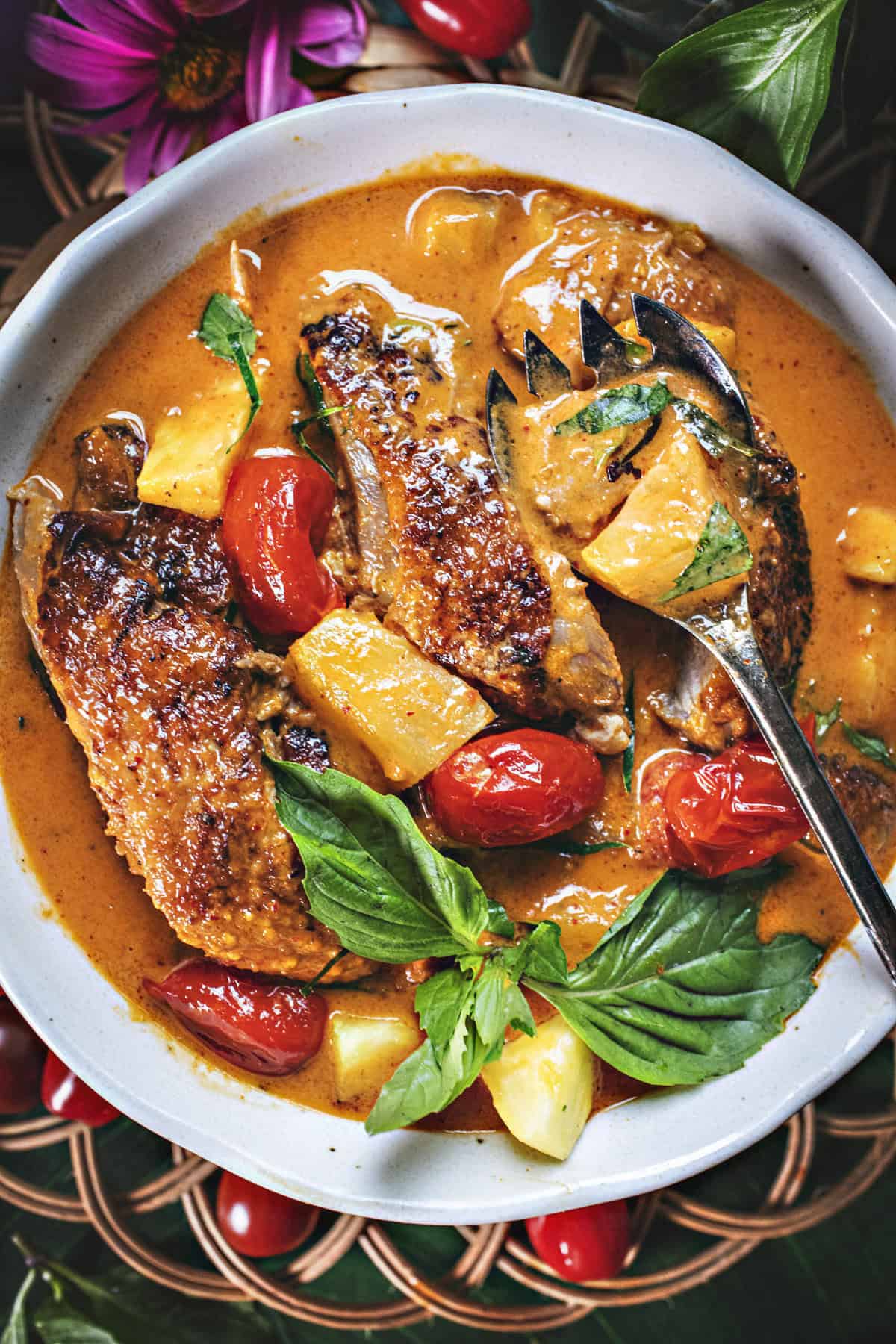 Thai Roasted Duck Curry with Pineapple - Simply Suwanee