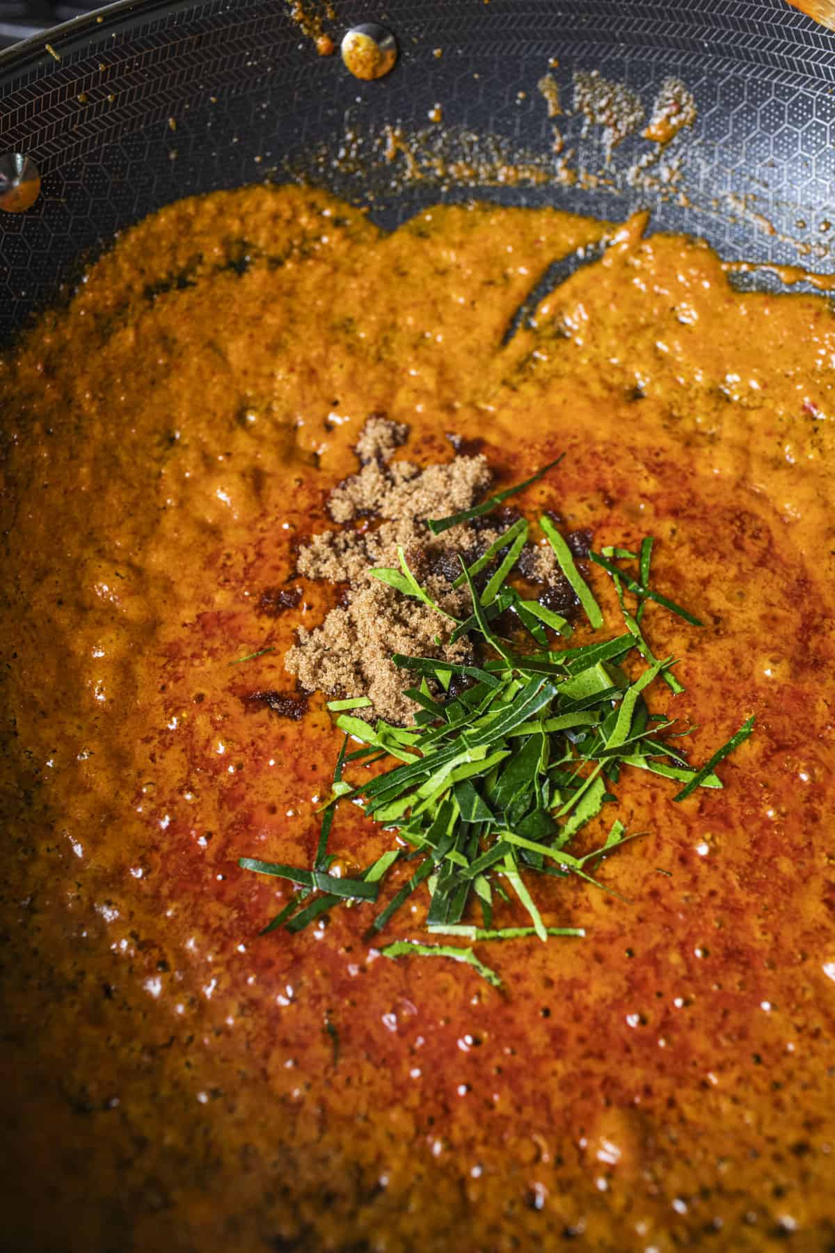 Thai Roasted Duck Curry with Pineapple - Simply Suwanee