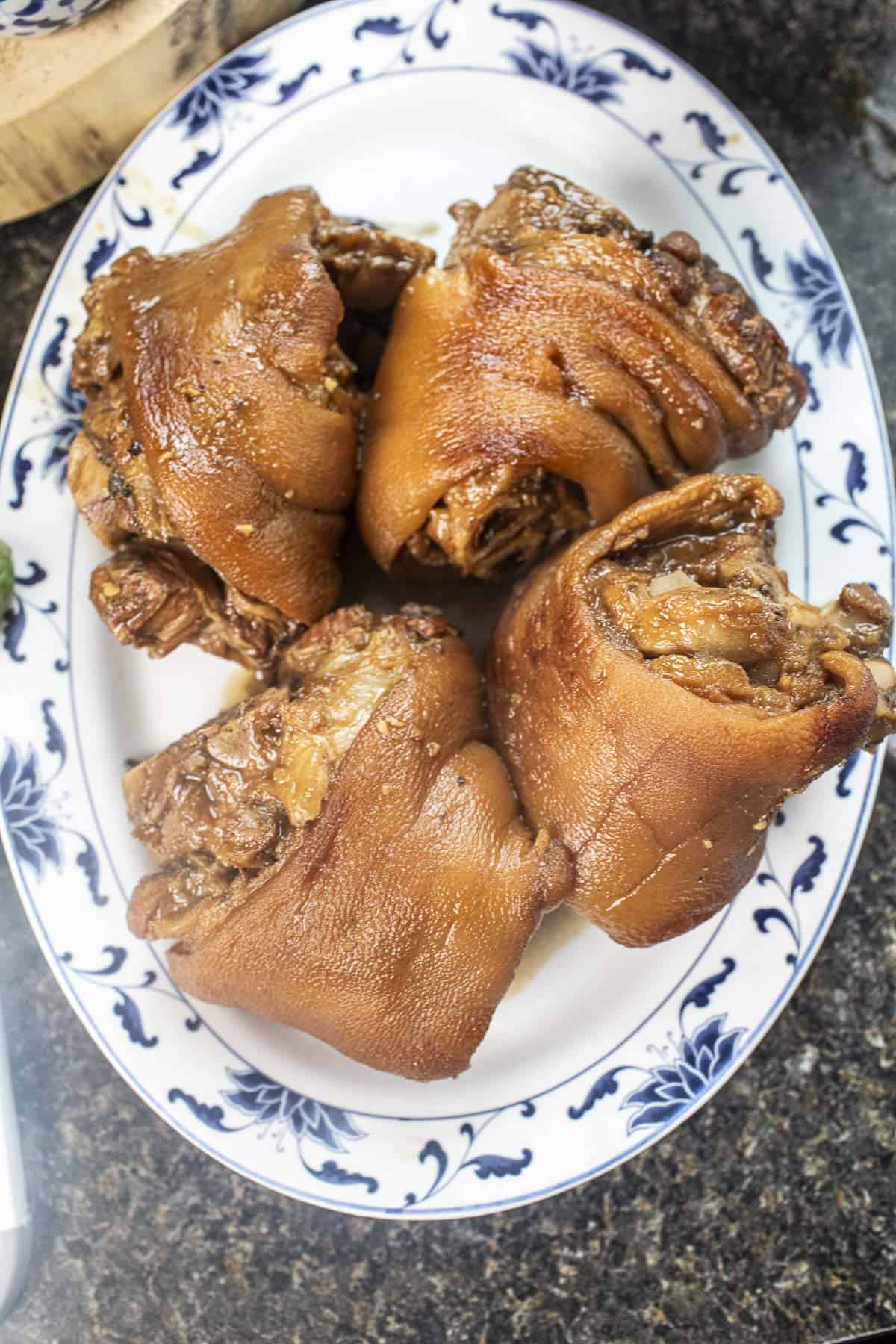 Khao Kha Moo (Thai Braised Pork Leg) - Simply Suwanee