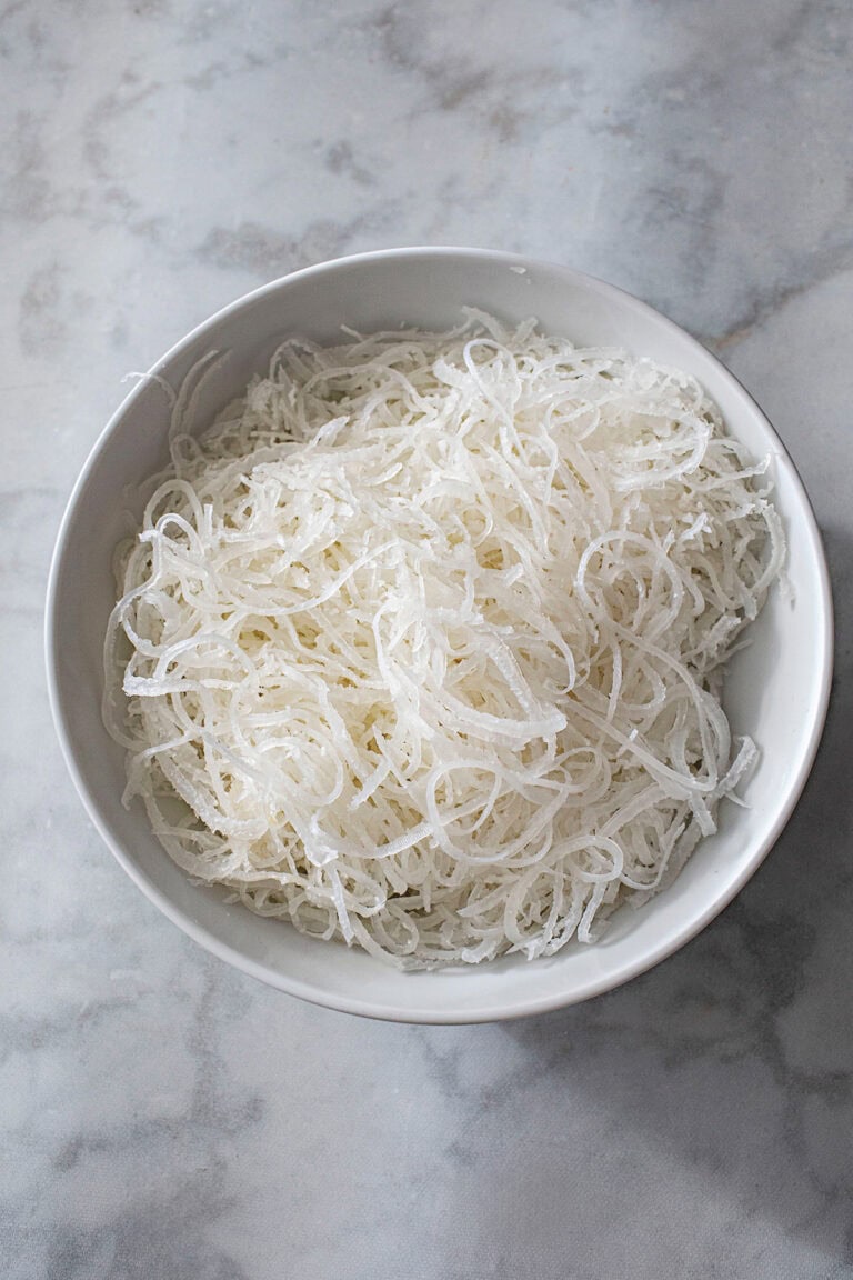 Nam Sausage – Fermented Sour Pork Sausage - Simply Suwanee