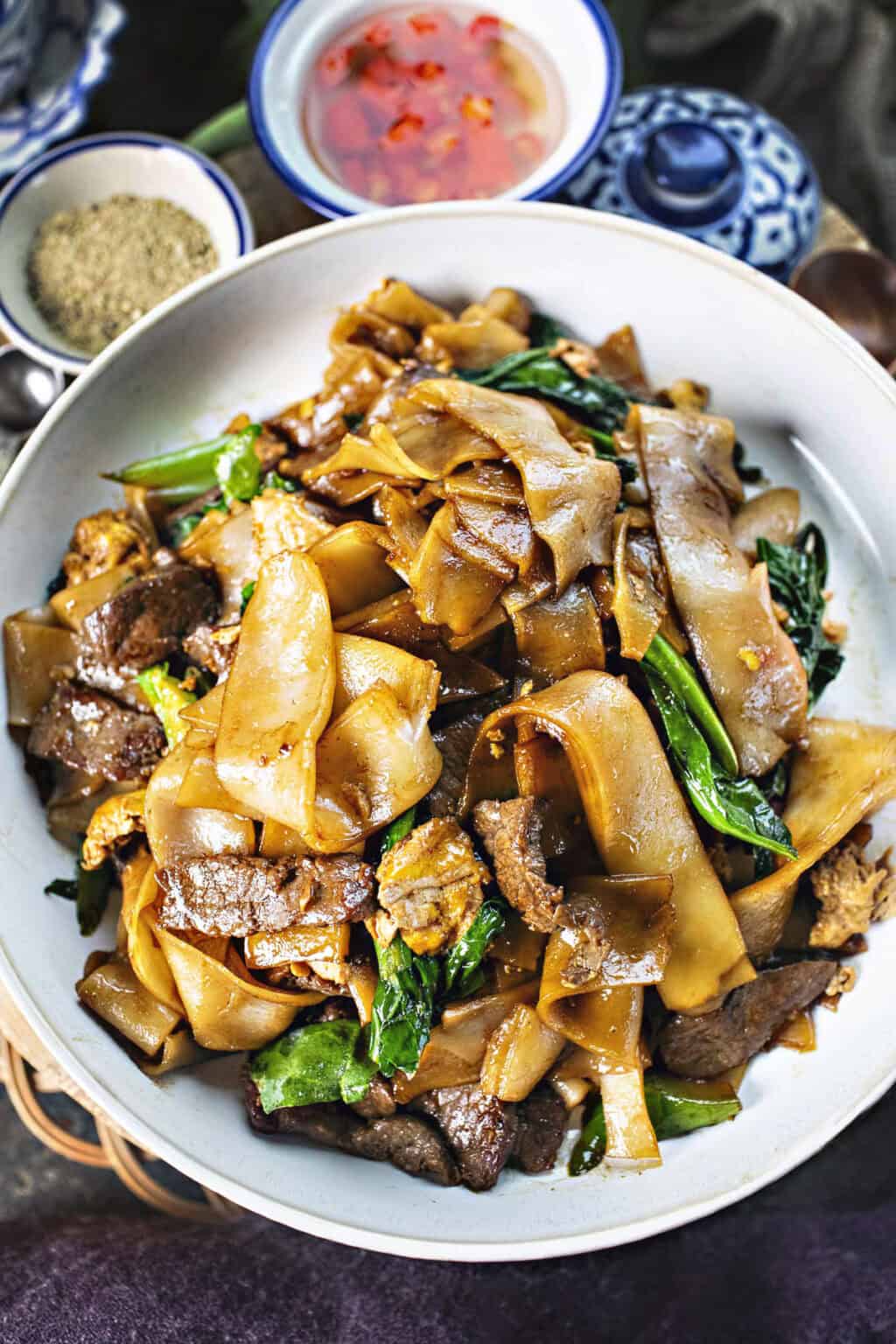 Easy Beef Pad See Ew Recipe - Simply Suwanee