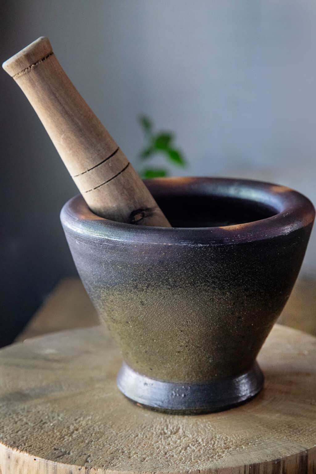 Best Mortar & Pestles for Thai Cooking (And How to Use Them) - Simply ...